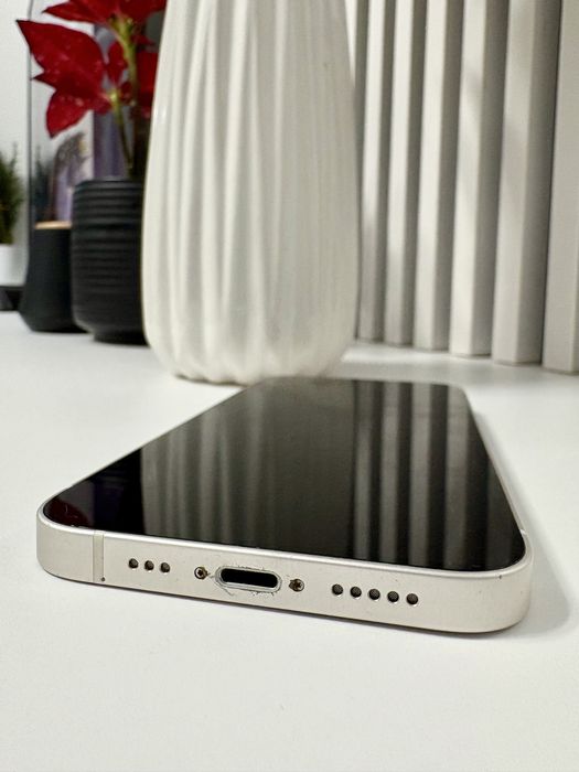 IPhone 12 White, 128GB, in stare foarte bună. Rauseni • OLX.ro
