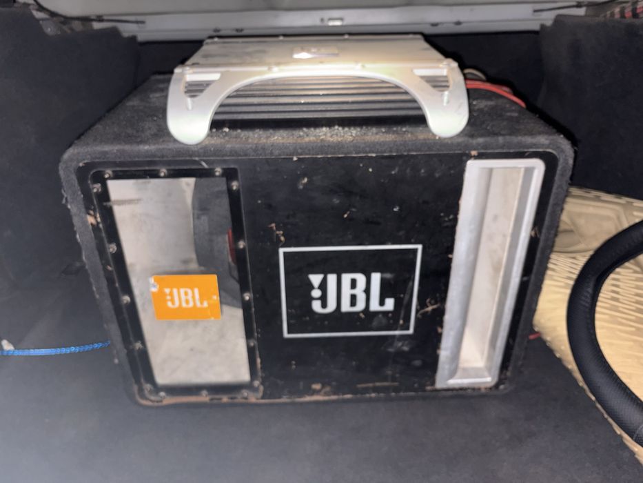 Subwoofer jbl cu statie jbl Barlad • OLX.ro