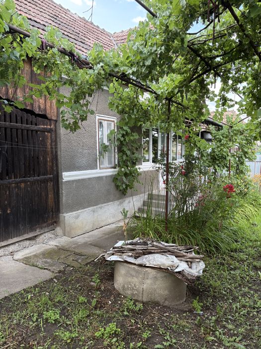 Vand casa cu gradina in sat Copaceni, jud. Cluj Cluj-Napoca • OLX.ro