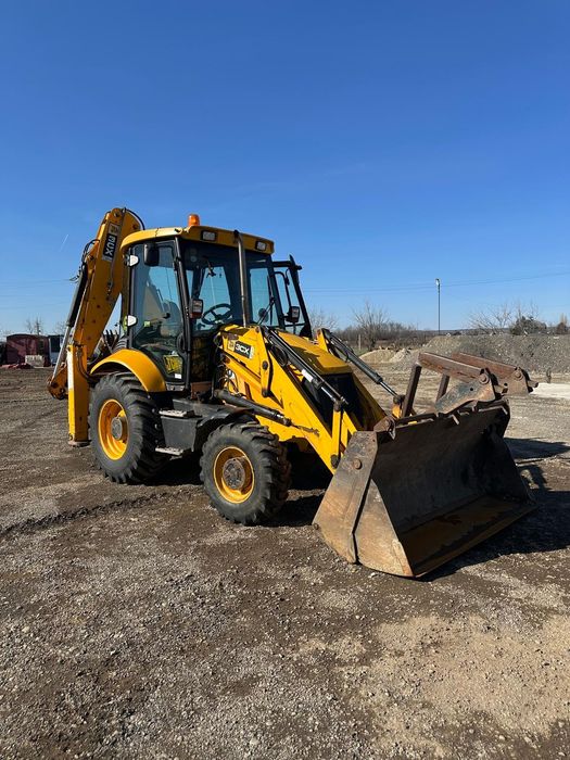 Buldoexcavator JCB 3CX Paulesti • OLX.ro