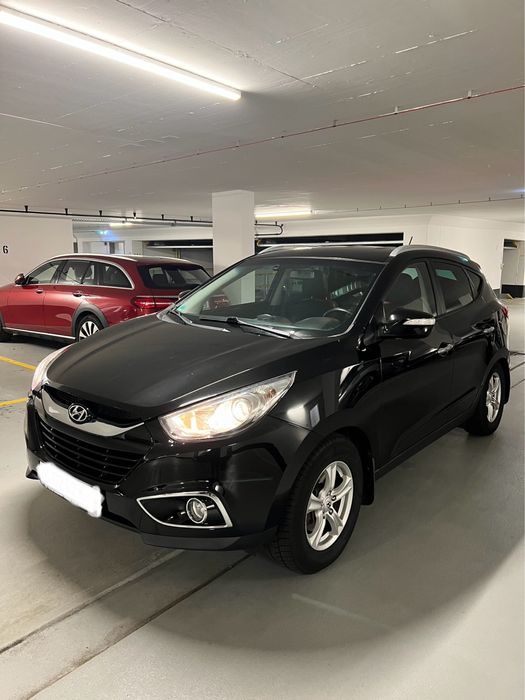 Hyundai ix35- Tucson 4WD Brasov • OLX.ro