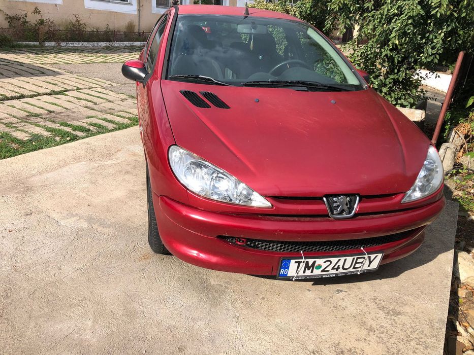 Vand peugeot 206, an 2007, Motor 1,4 , benzina , culoare visiniu ...