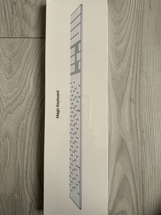Tastatura Apple Magic Keyboard with Numeric Keybord A1843 noua Cluj ...