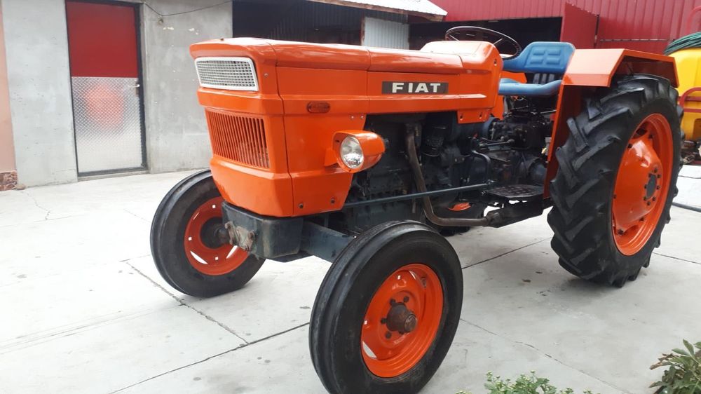 Tractor Fiat 550 Tecuci • OLX.ro