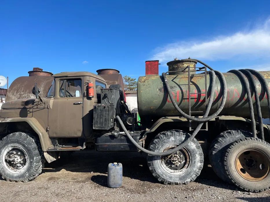 Бензовоз ЗиЛ-131 на активном ходу - Грузовые автомобили Караганда на Olx