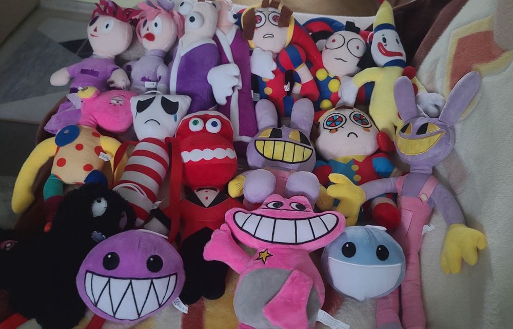 Vand plusuri Pikachu Pokemon, Stitch Bucuresti Sectorul 3 • OLX.ro