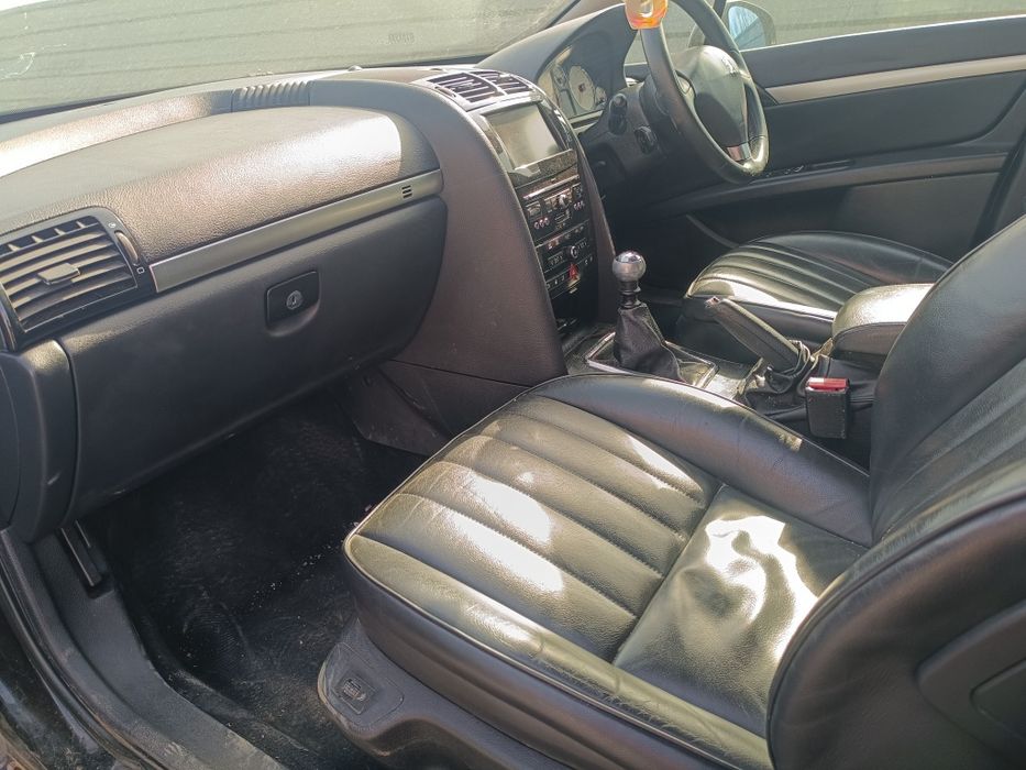 Avariat Pejout 407 Facelift 2010 Bucov • OLX.ro