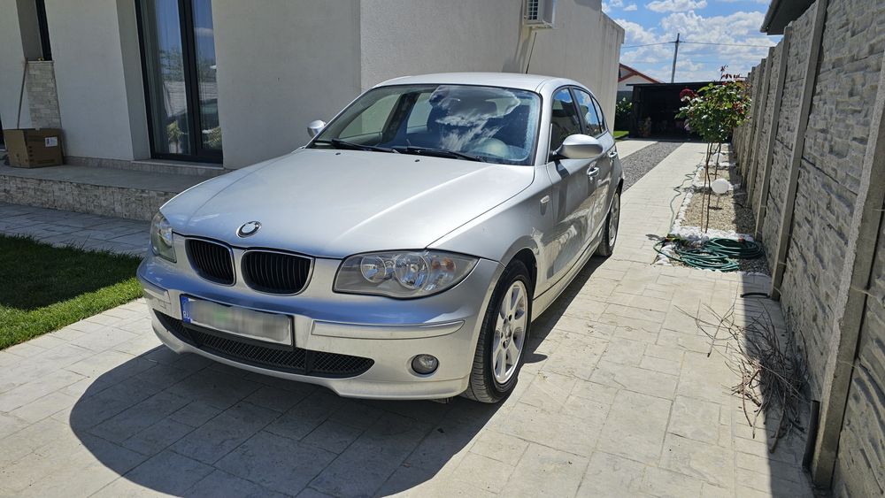 BMW Seria 1 E87 120i Automat Oradea • OLX.ro