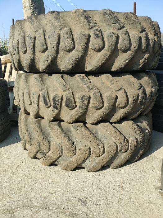 Vând anvelope 1400/24 Lumina • OLX.ro