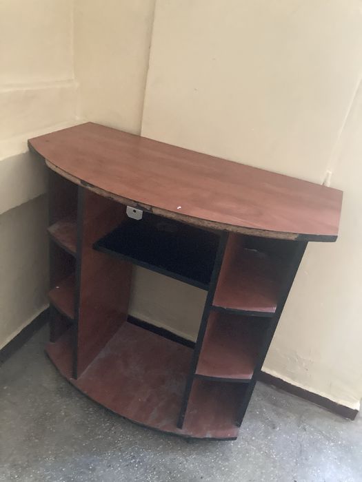 Donez mobila/cartoane pentru lemne de foc Bucuresti Sectorul 6 • OLX.ro