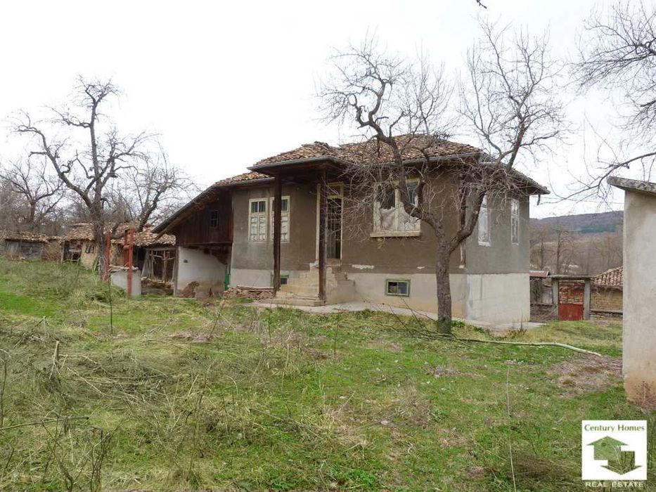 116125 Голям парцел с две стари къщи, в с. Церова кория с. Церова кория ...