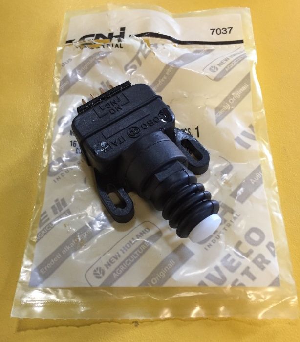 Стоп машинка за NEW HOLLAND 47132449 гр. Благоевград Вароша • OLX.bg