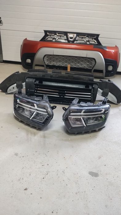 Bara față, faruri , volet , trager , traversa Dacia Duster 2021-2022 Bascov • OLX.ro