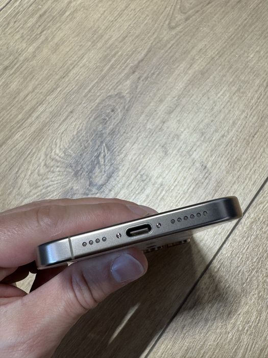 Apple iPhone 16 PRO MAX 256Gb Desert titanium 100% battery 101 cicluri ...