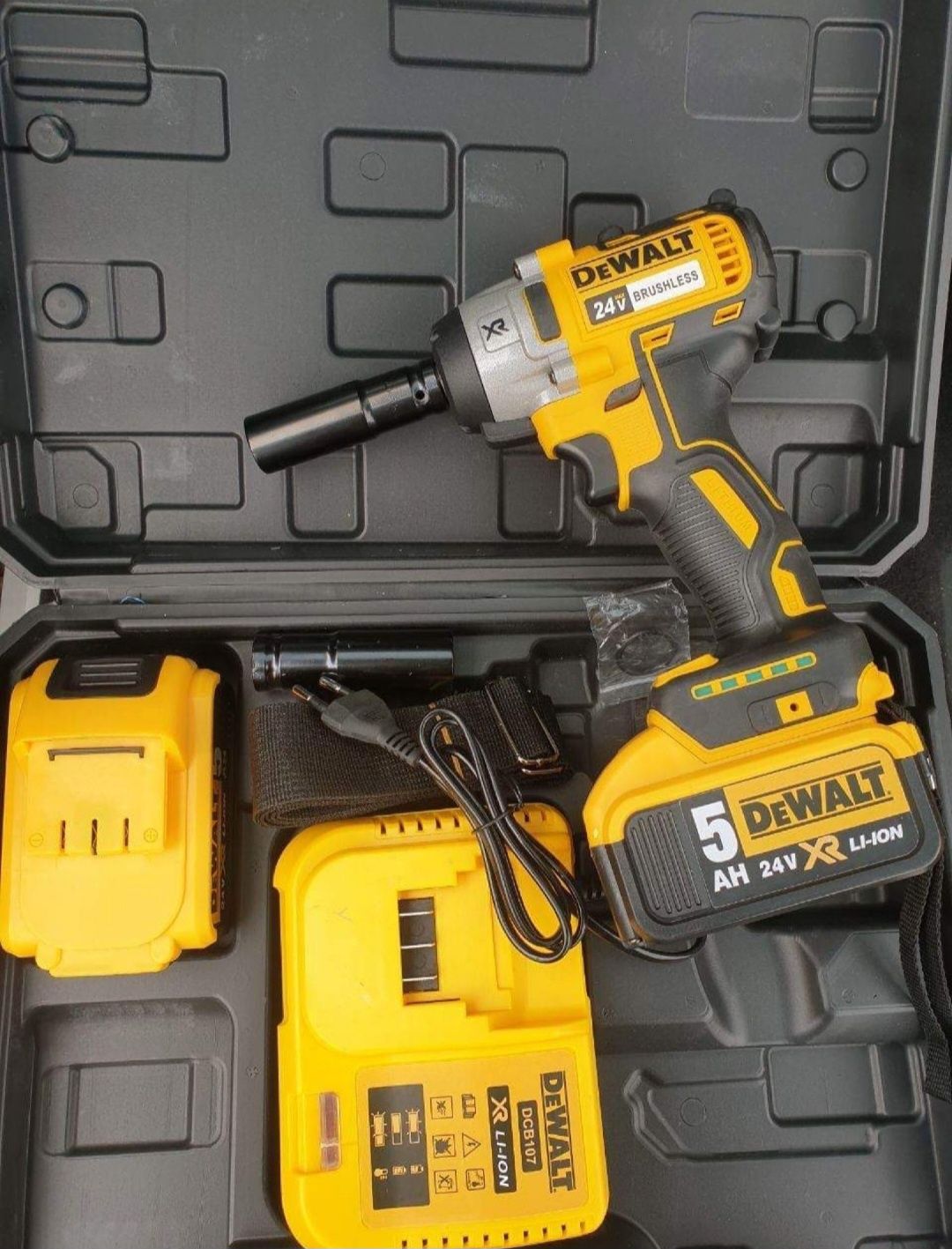 Чисто нов Акумолаторен Гайковерт Dewalt Makita 24.V гр. Варна ...