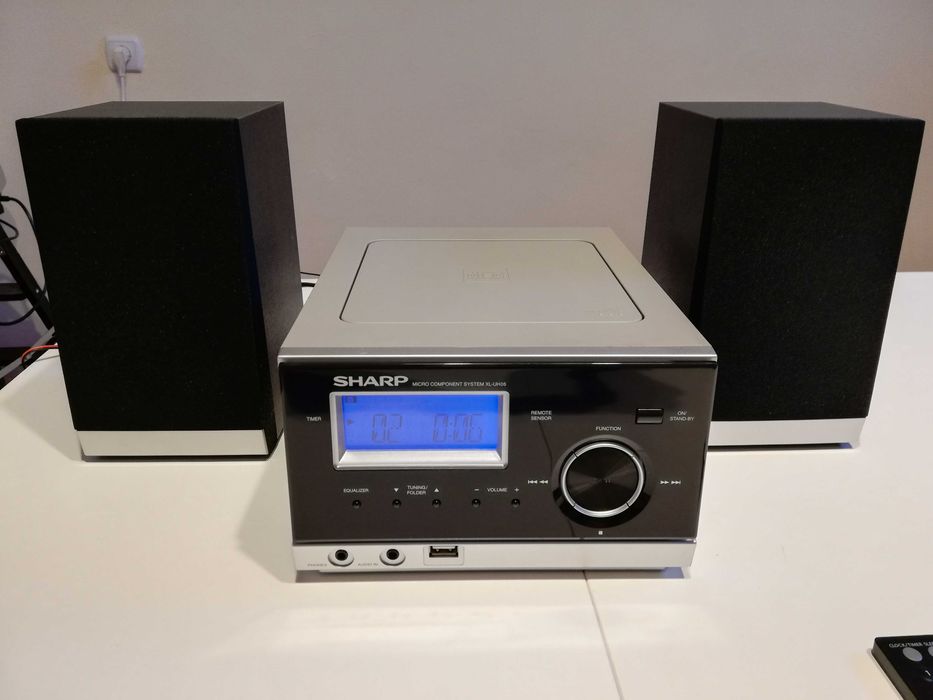 Combina/Linie SHARP XL-UH05 (CD/Tuner/USB/Amplificator/Boxe) -ca Noua ...