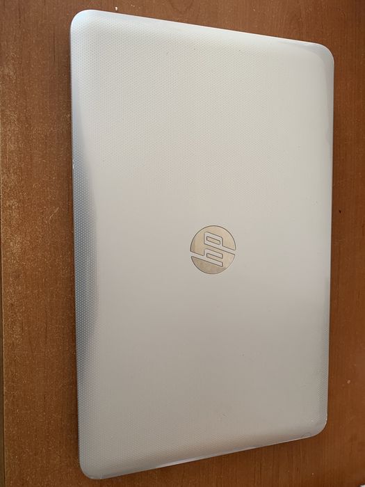 Лаптоп HP pavilion с. Яхиново • OLX.bg