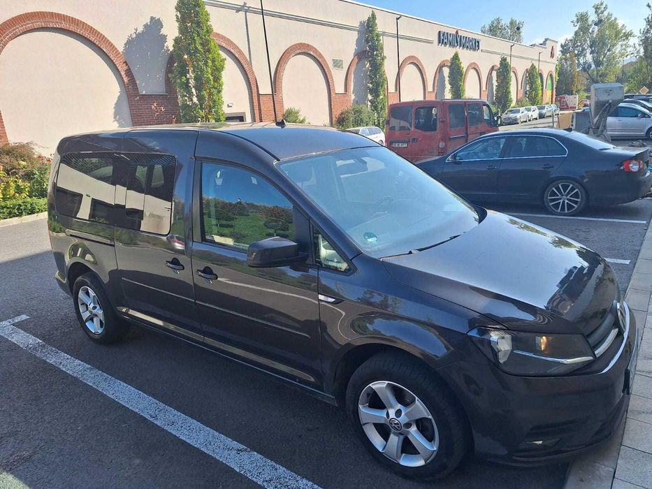 VW CADDY maxi long cu 7 locuri Iasi • OLX.ro