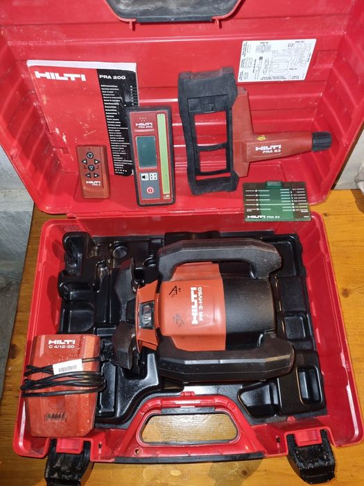 Laser Hilti pr3 hvs impecabil ,cutie,receptor,telecomanda,baterie,inca ...