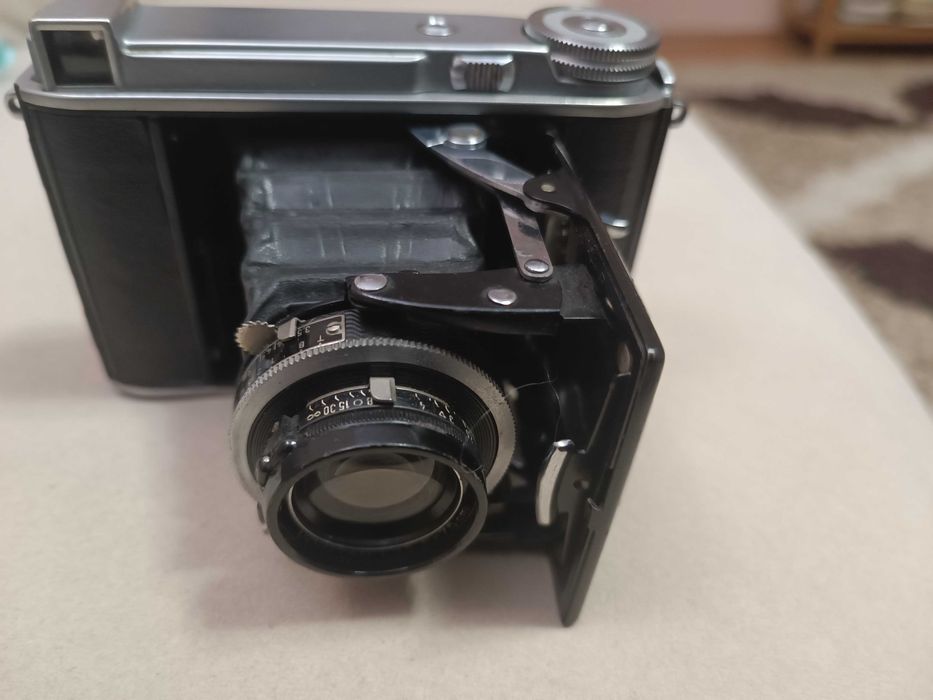 Aparat foto vechi VOIGTLANDER BESSA Voigtar 75 Milisauti • OLX.ro