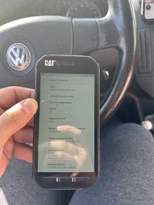 Vand Telefon mobil CAT S41, Dual SIM, 32GB, LTE, Black Rosu • OLX.ro