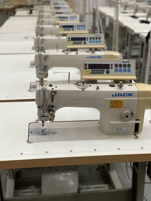Masina de cusut liniara full automata Jack Shirley II Ploiesti • OLX.ro