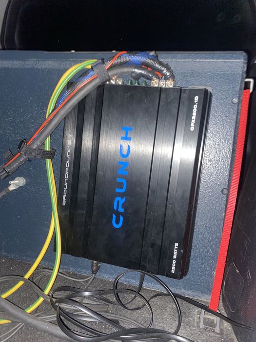 Sistem audio complet auto, subwoofer+statie+condensator și cabluri ...
