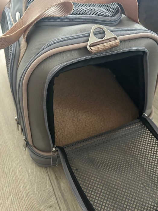 Geanta transport caini/pisici max. 7 kg Brasov • OLX.ro