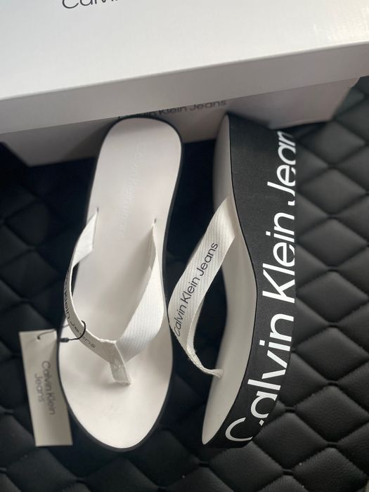 Papuci firma, noi originali,diferite marimi Drobeta-Turnu Severin • OLX.ro