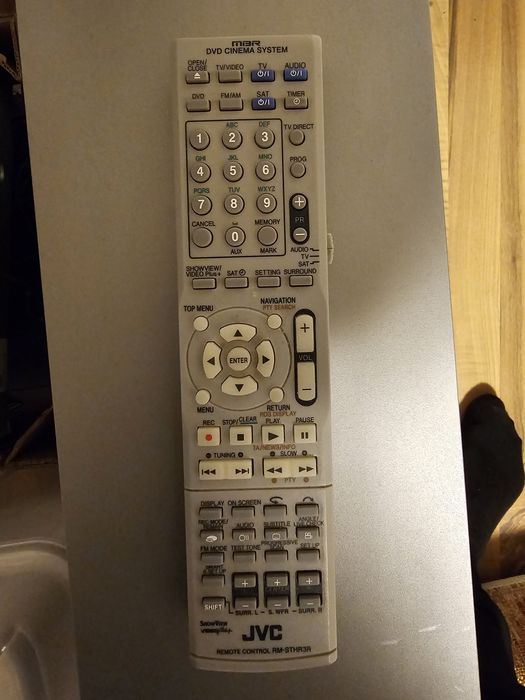 Sistem 5.1 profesional jvc perfect functional ,5 sateliti si un subwoo Mosnita Noua • OLX.ro