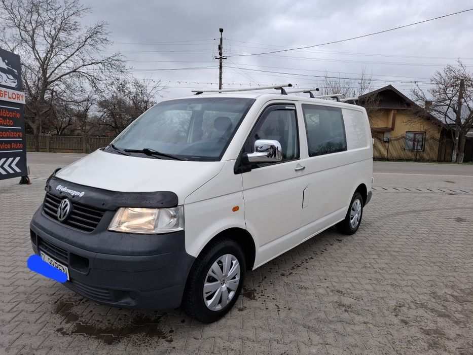 Vw transporter t5 , 1.9 tdi, 5 locuri +marfă înmatriculat ro Ramnicu Sarat • OLX.ro