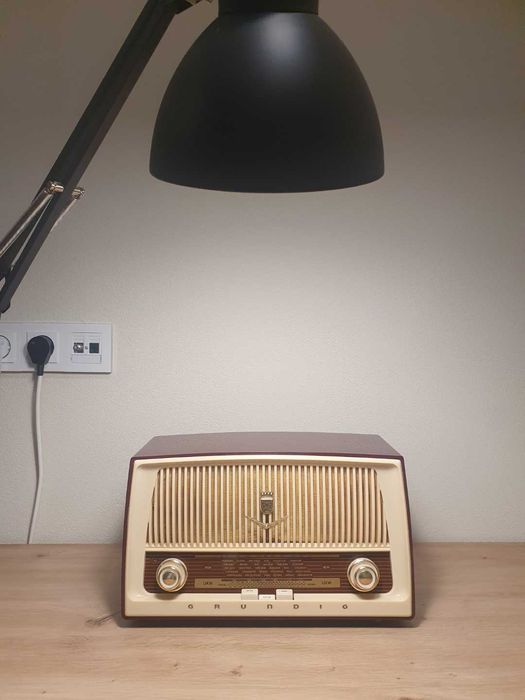 Grundig Type 87a, radio de epocă cu tuburi Baia Mare • OLX.ro