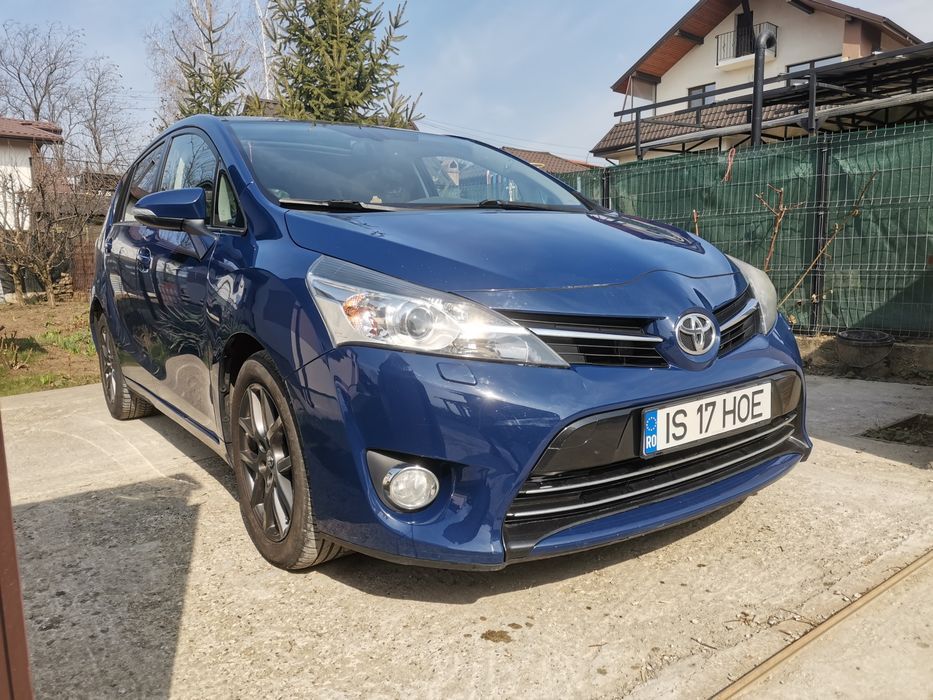 Toyota verso 7 locuri Iasi • OLX.ro
