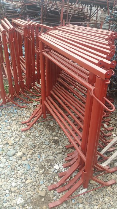 Capre metalice zidarie , schela interior Urziceni • OLX.ro