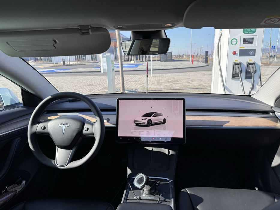 Tesla Model 3 - 2022 60kwh LFP Cluj-Napoca • OLX.ro