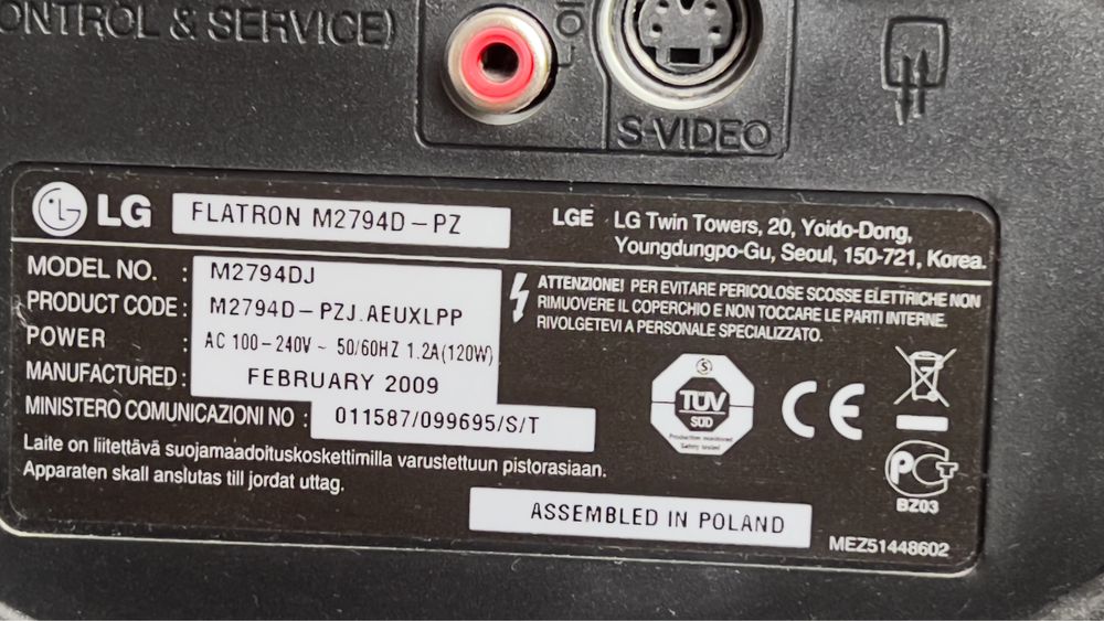 Monitor cu tuner tv LG Flatron M2704D, se vinde ca defect Bucuresti ...