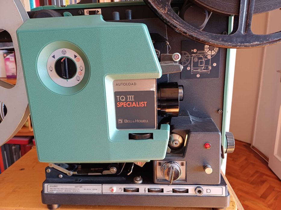 Proiector film 16mm Bell & Howell TQIII Specialist Bucuresti Sectorul 6 ...