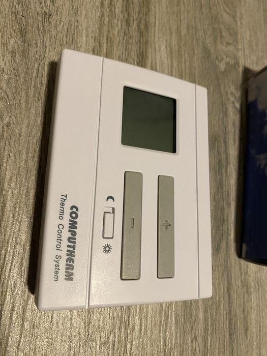 Termostat digital cu fir Computherm Q3 Targu Neamt • OLX.ro