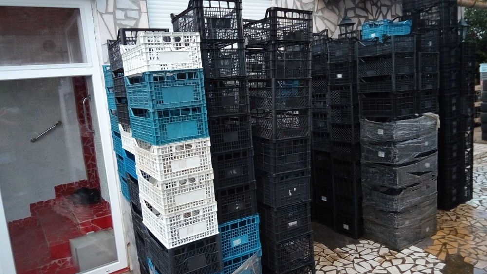 Lazi Plastic ladite cutii depozitare legume fructe diverse 5lei/buc ...