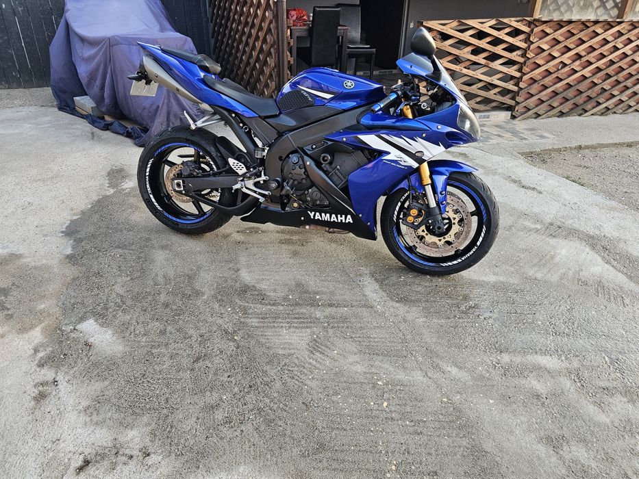 Yamaha r1 YFZ 1000 Gaesti • OLX.ro