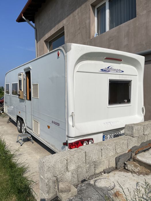 Rulota 2 zone dormit cu baie separat Valea Ursului • OLX.ro