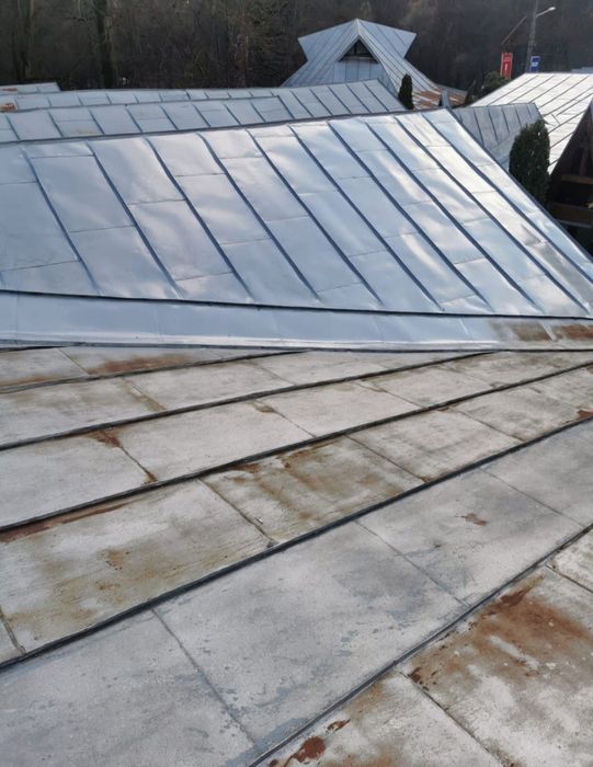 Vopsim orice tip de tablă pe acoperisuri la case/vile/biserici, struct ...