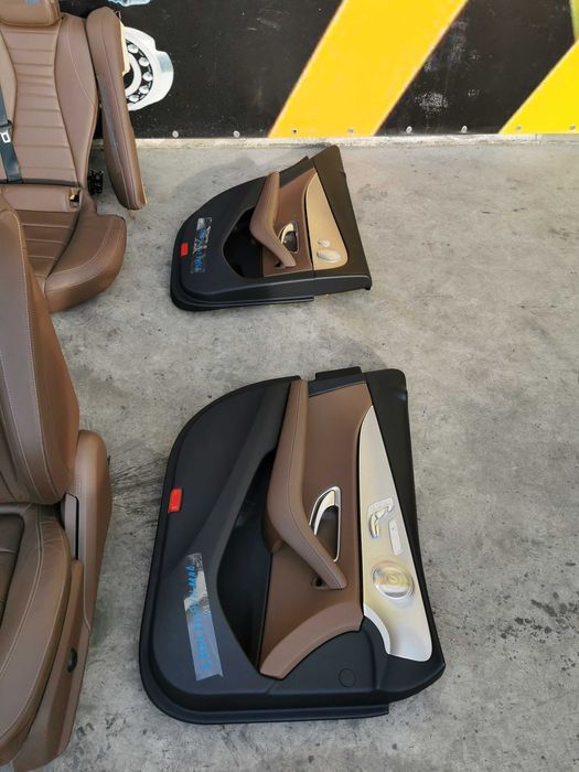 Interior mercedes e 213 w213 2017 2018 maron piese mercedes e 213 2018 Bucuresti Sectorul 1 • OLX.ro