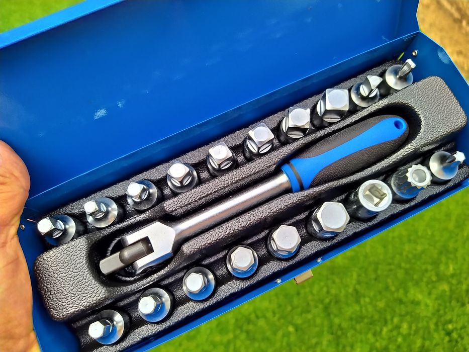 Trusa 20 piese chei buson baie ulei, Maner antrenare de 3/8" Bucuresti ...