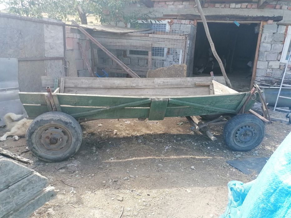 De vanzare caruta usoara Codlea • OLX.ro