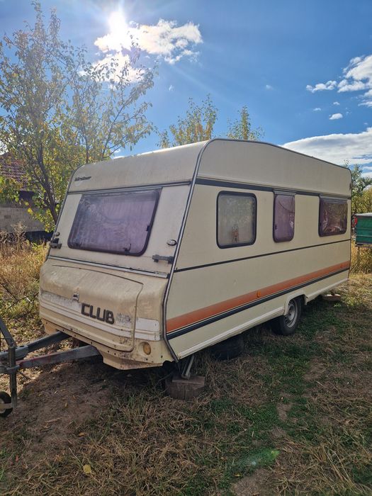 Rulota inmatriculata Radosi • OLX.ro