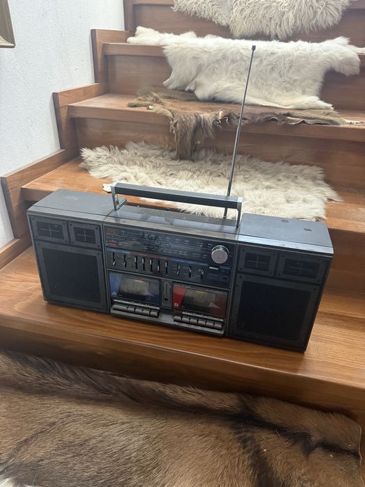 Radio YOKO japonez casetofon portabil mp3 casete caseta player Brasov • OLX.ro