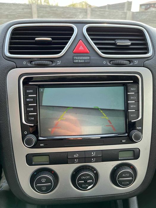 Volkswagen EOS 2.0 FSI 150cp, CarPlay/Android auto, camera marsarier ...