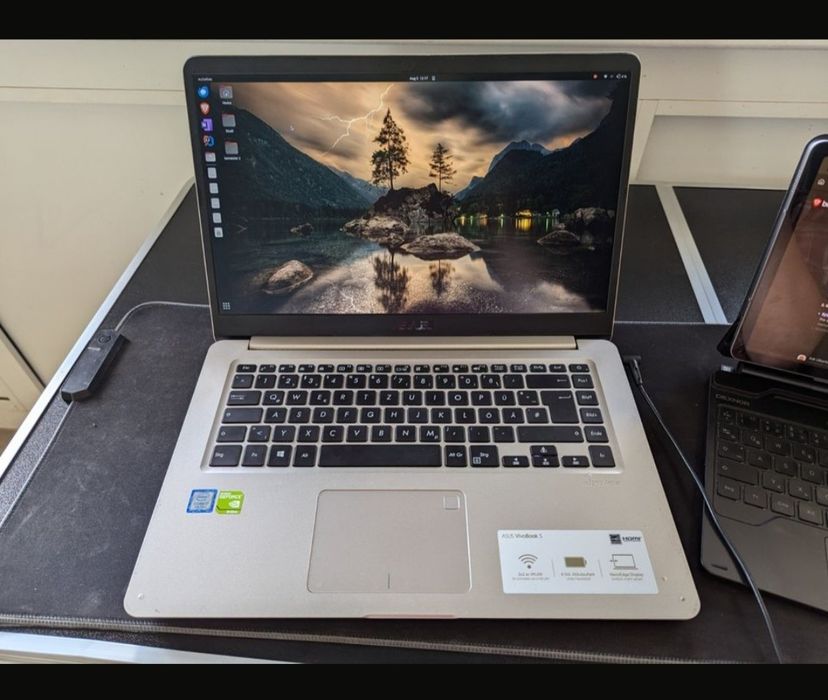 Asus Vivobook S15 i7,Geforce GTX, 16GB RAM Dolhasca • OLX.ro