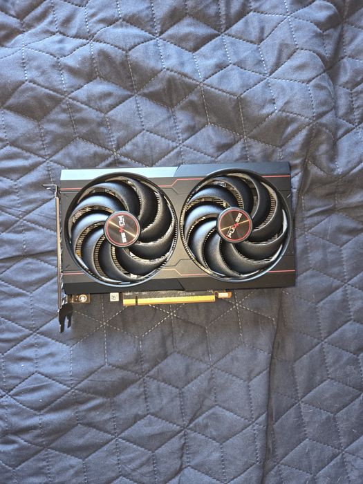 Placa video AMD Radeon RX6600 PULSE 8GB GDDR6 Oradea • OLX.ro